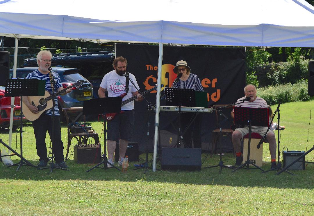 Gallery – The Amber Band